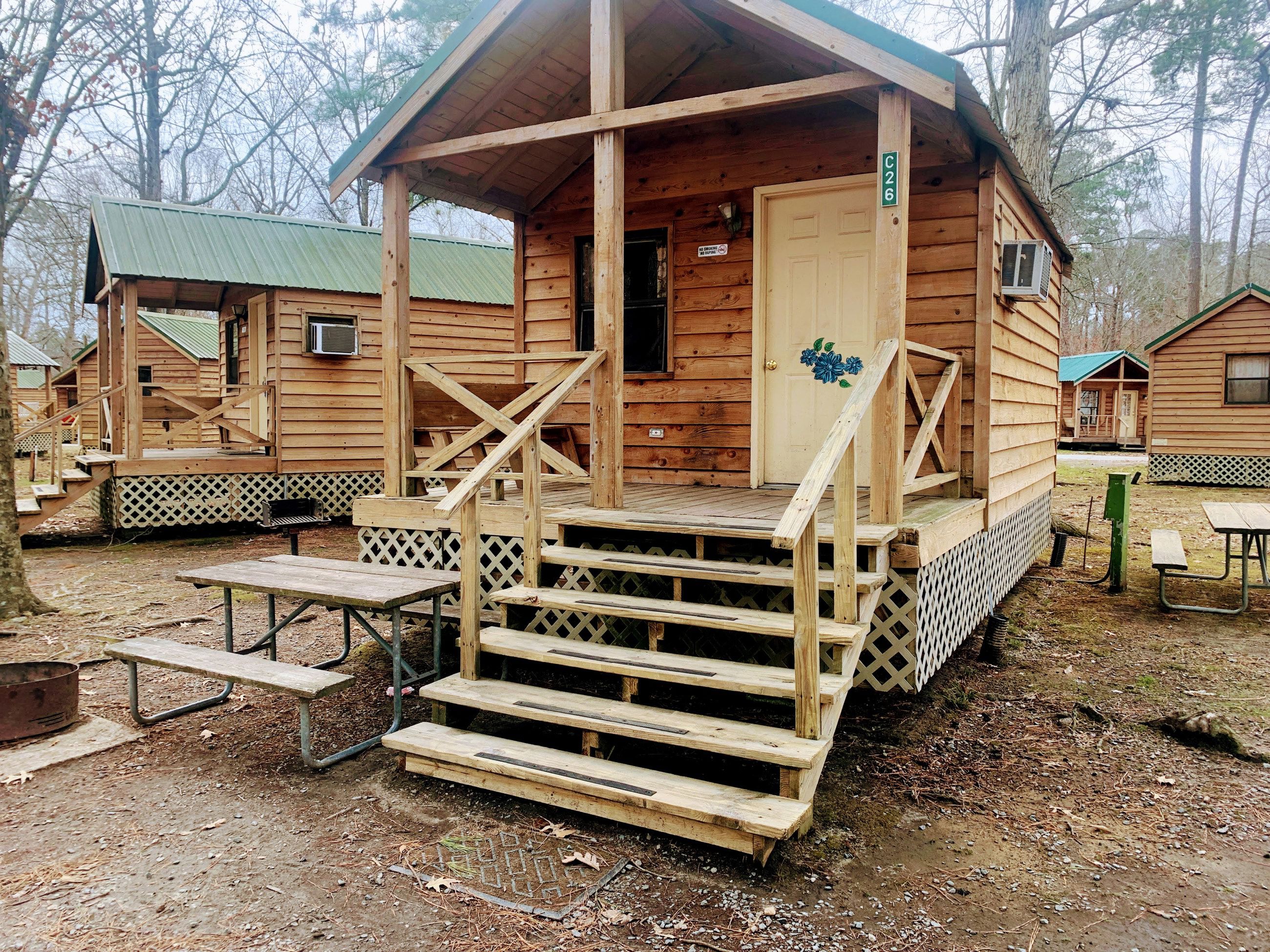 Rustic Cabins | Holiday Trav-L Park